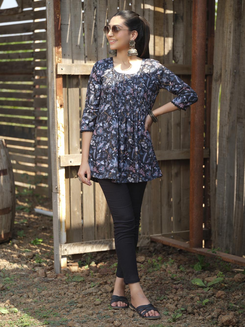 Elevate Your Style: Short Kurtis for Women - Etiquette